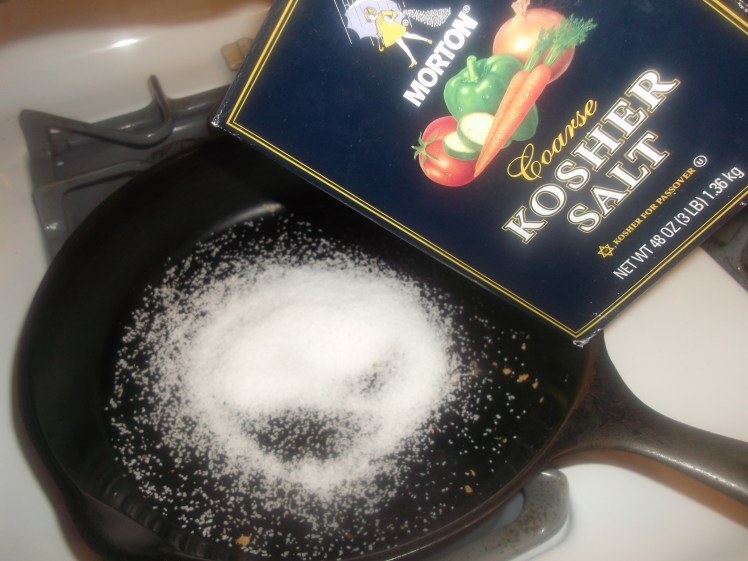 Quick Tip: How To Clean a Cast Iron Skillet – Diane's Food Blog