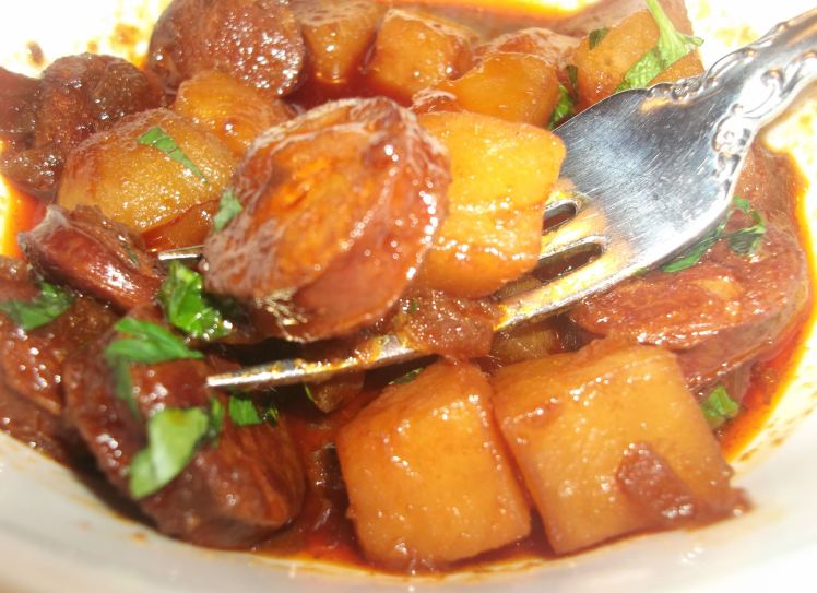 Rioja-Style Potatoes with Chorizo (Patatas a la Riojana) – Diane's Food ...